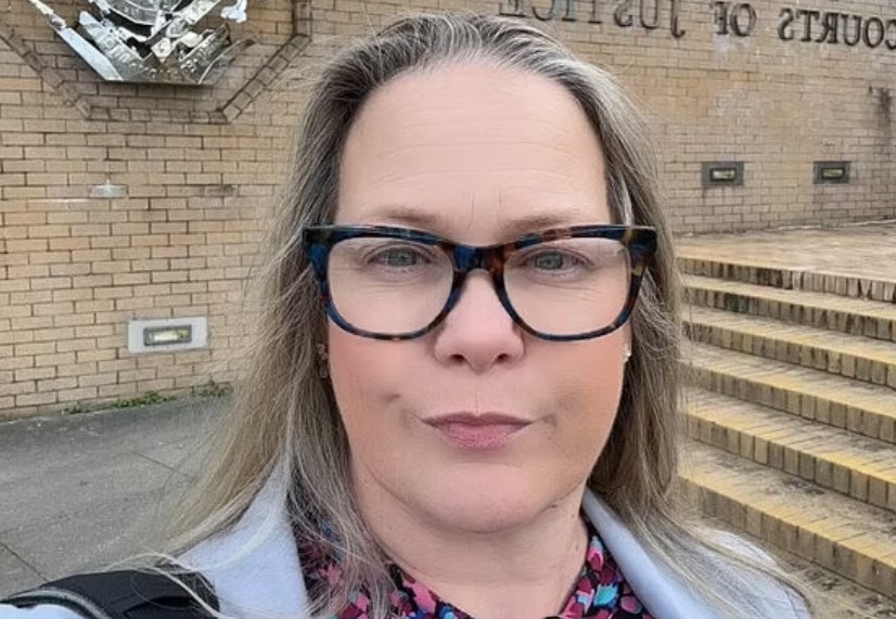 Disabled employee sues DWP for comparing her to Stephen Hawking