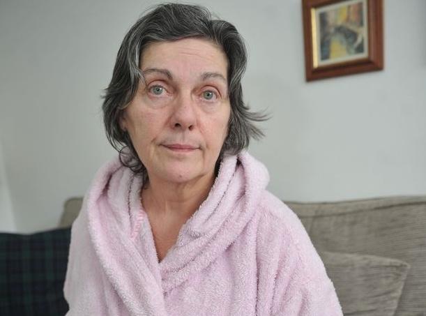 Elderly woman is suicidal over Universal Credit delay
